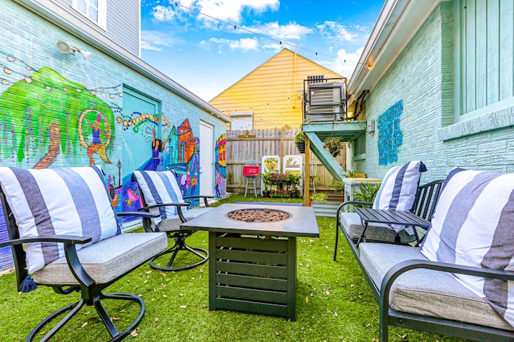 Nola Patio+parking | 8min To Canal & French Qtr. - Metairie, LA