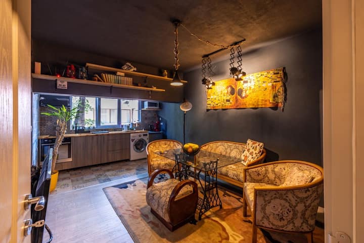 "The Cave Vintage Apartment", Varna City, Bulgaria - Varna