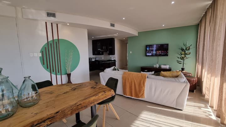 The Quays 503 With Ocean Views - Durban