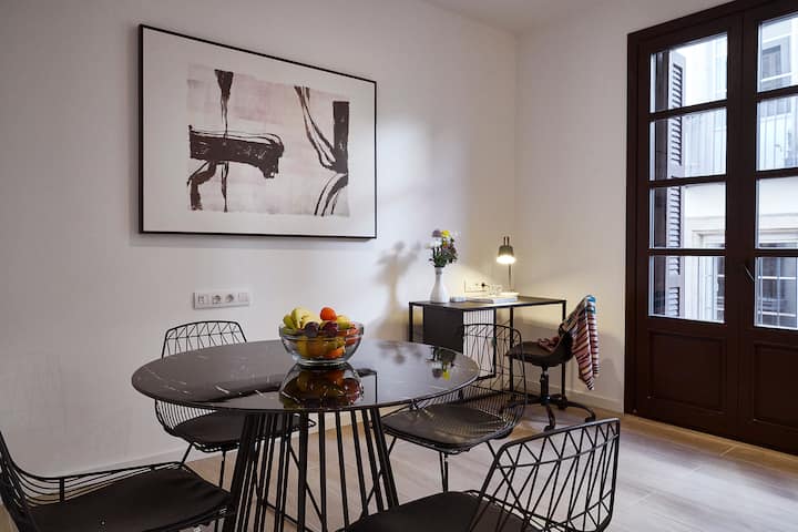 Top 1 Bedroom Apartment City Center Pool & Parking - Barcelona