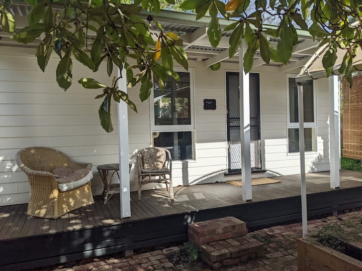 Central Garden Studio - Bendigo