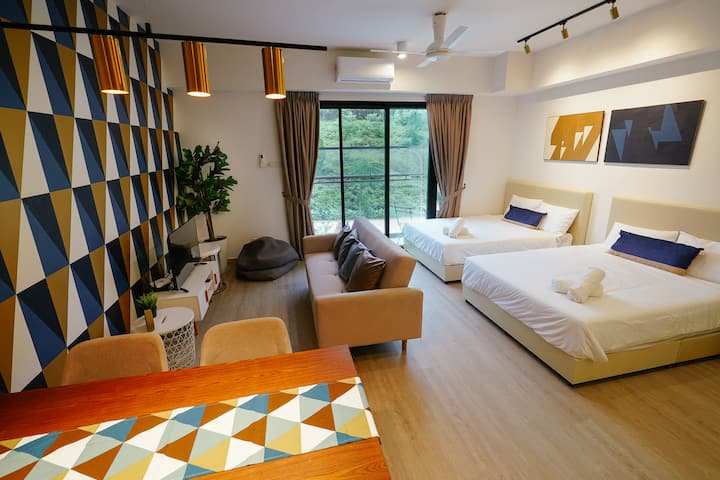 Cozy Midhills Serviced Suite With Pool - Genting Highlands