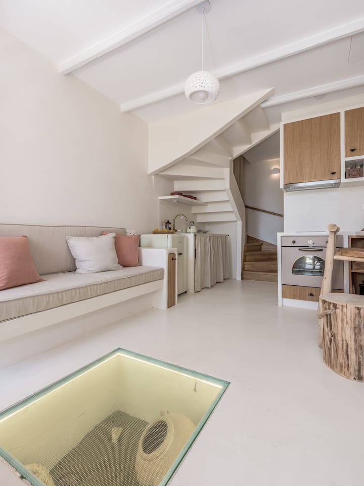 Klima Bay Beachfront Boutique Houses (Orange) - Milos