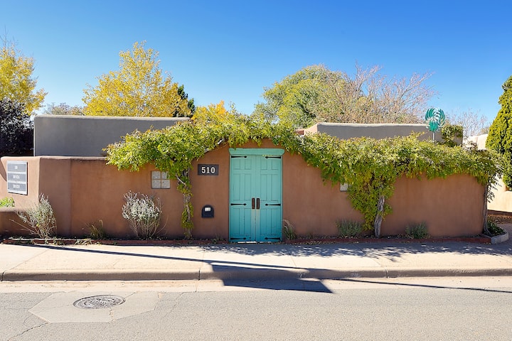 Obi's Adobe, .5 To The Railyard, 2 Bedroom House - Santa Fe