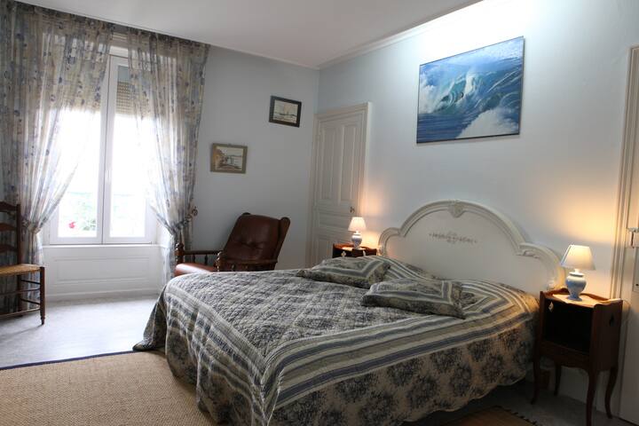 Chambre D'hôtes 3 éPis Dans Une Villa De Maître - Plombières-les-Bains