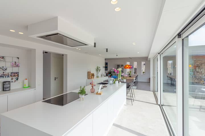 Magnifique Villa Avec Parking Gratuit Sur Place - Spa