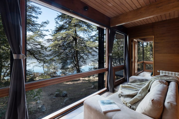 Casa Sobre La Costa Del Lago  Gutiérrez - San Carlos de Bariloche