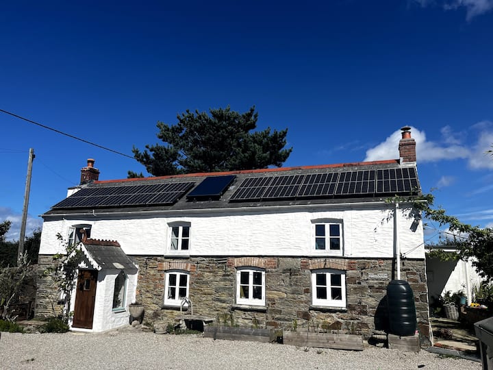 Charming Farmhouse Outside St Agnes - St Agnes