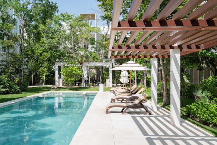 Tropical Garden W Jungle Terrace/pools + Parking - Tulum