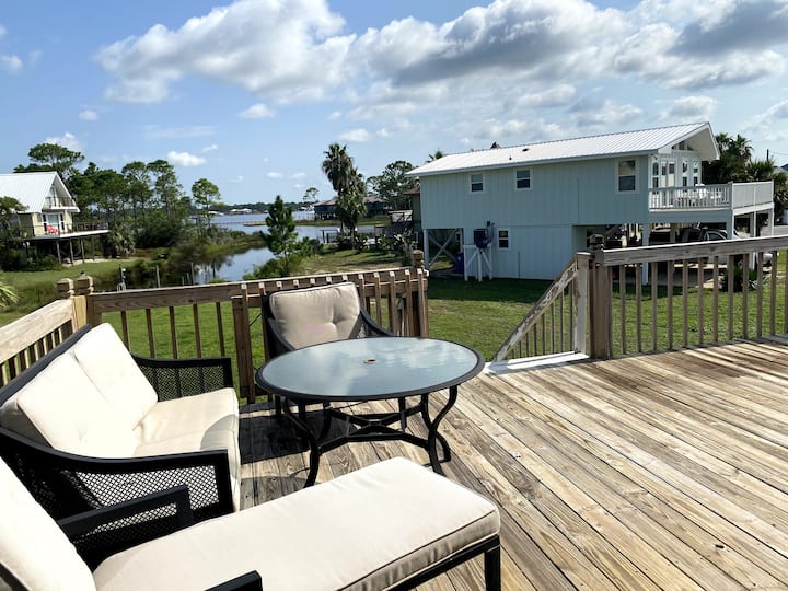 Updated House, Quick Walk To Beach, Lagoon Views! - Gulf Shores, AL