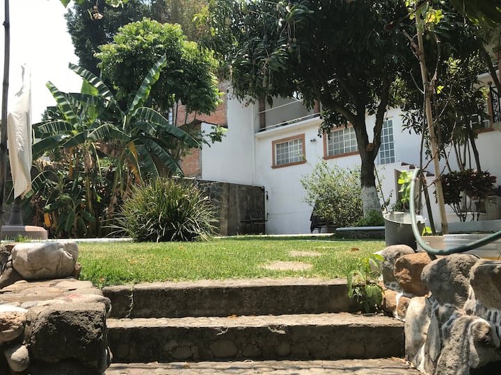 Casa En Cuernavaca Zona Privilegiada Y Exclusiva - Cuernavaca