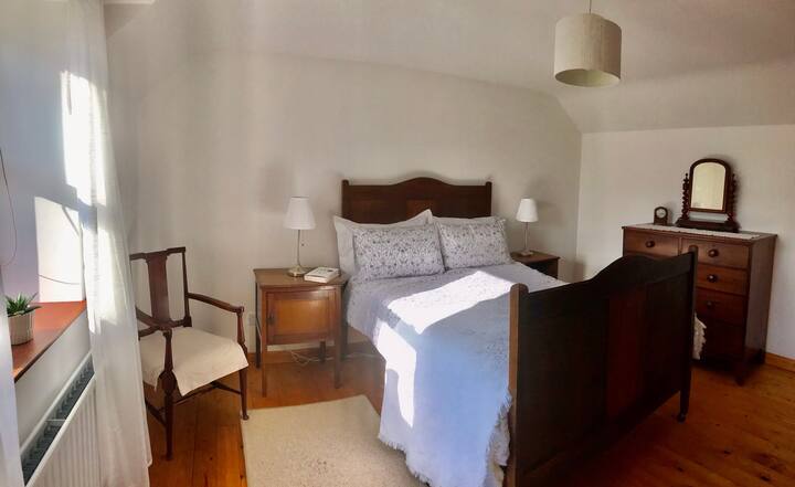 Two Tranquil Bright Spacious Double Rooms - Ballycastle