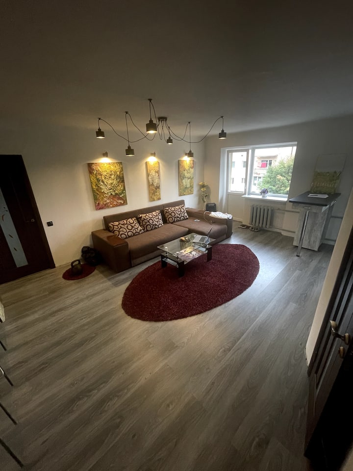 Затишна, стильна двух кімнатна лофт студія. - Ивано-Франковск