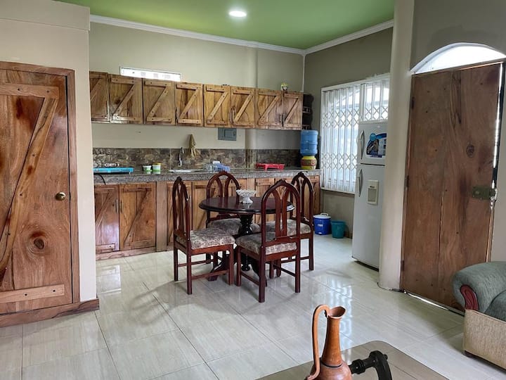Casa Cómoda Para Grandes Momentos Familias/amigos - Tonsupa