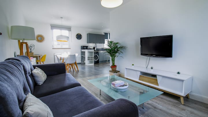 Netflix, Famille, Animaux, Garage Hauteur Limitée - Troyes