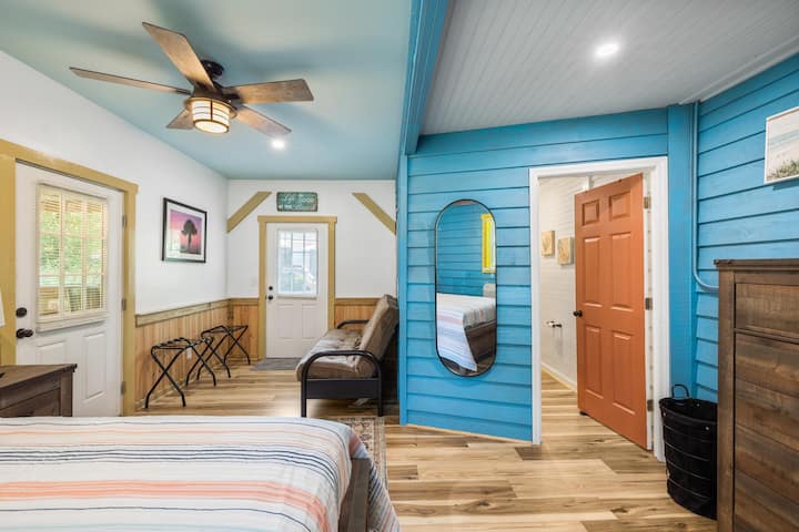 Welcome To The "Jamaican Me Happy Bungalow" - Folly Beach, SC