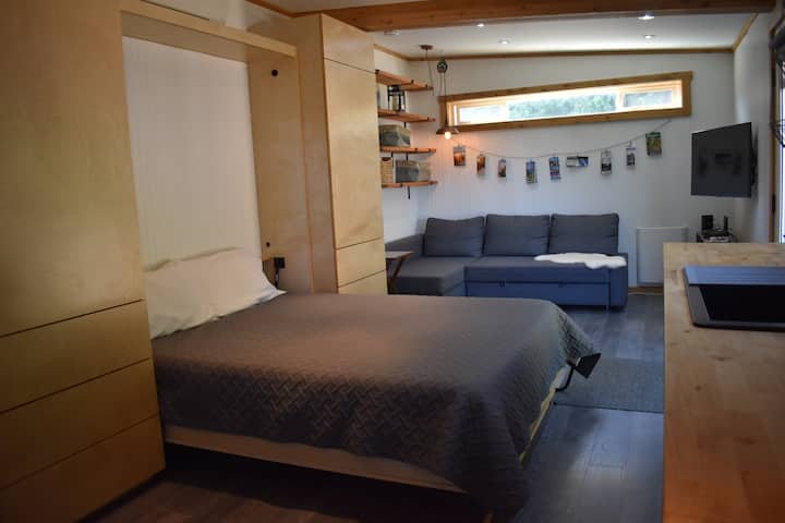 Modern Country Guesthouse - Ferndale, WA