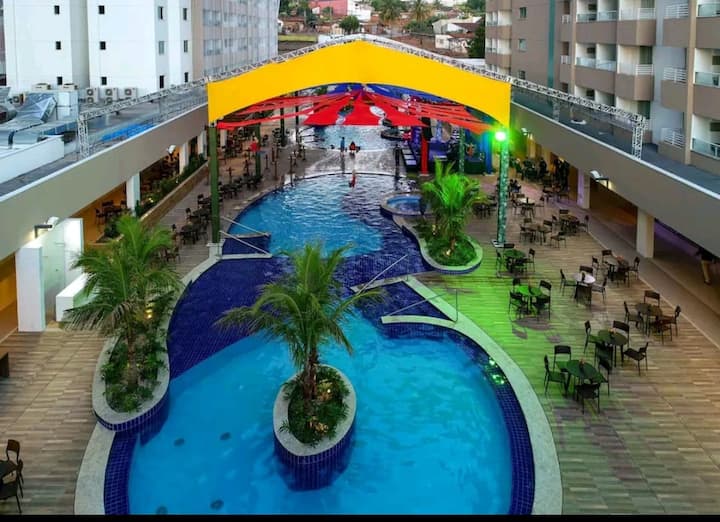 Apto. Resort Em Frente Ao Park Aquático Termal - Olímpia