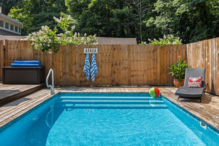 Lakeside With Heated Pool & Pvt Beach Access! - New Buffalo, MI