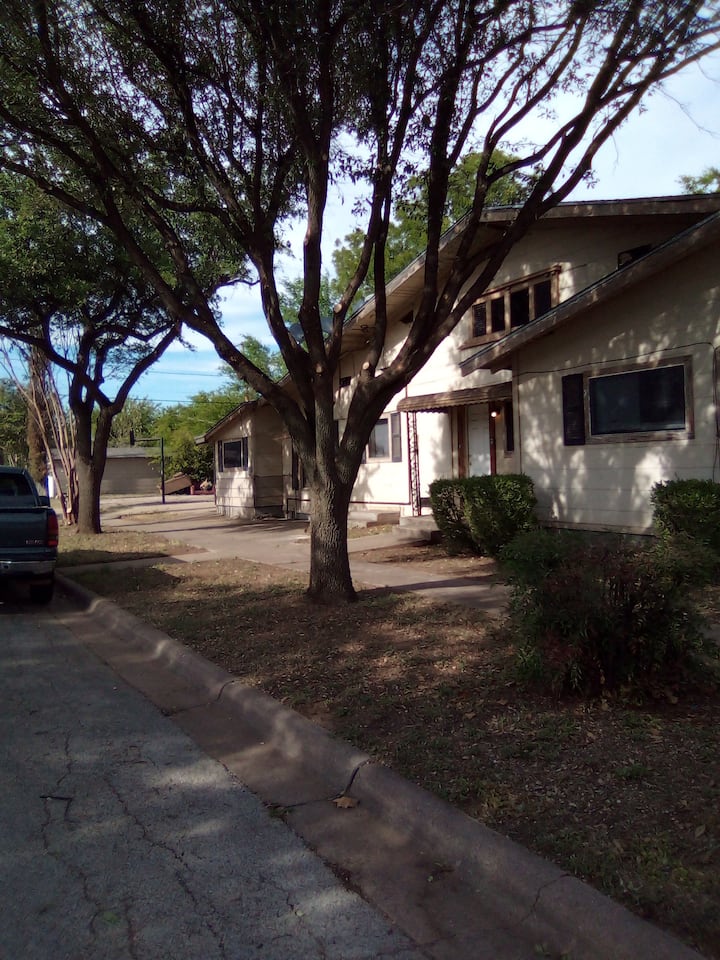 1640 Collins - Wichita Falls, TX