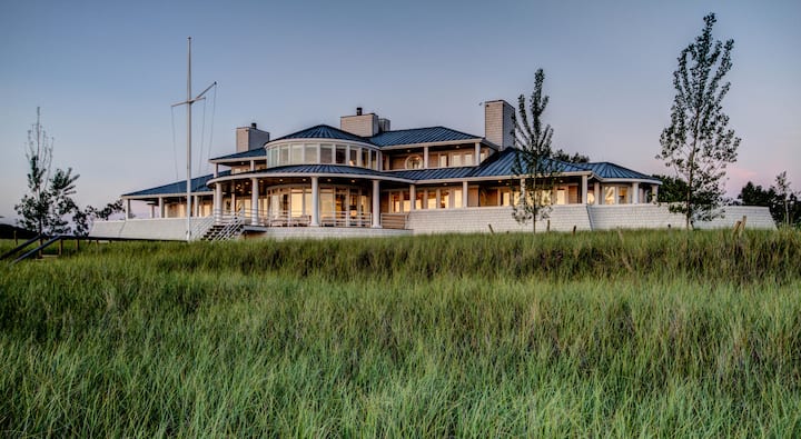 Saugatuck. Lake Michigan. No Weddings/events. - Michigan