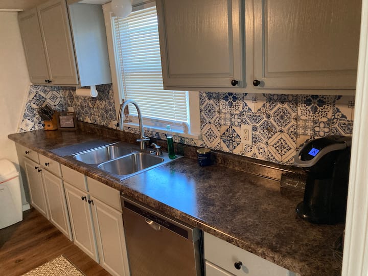 Warm 2 Bedroom North Newark Duplex Unit - Granville, OH