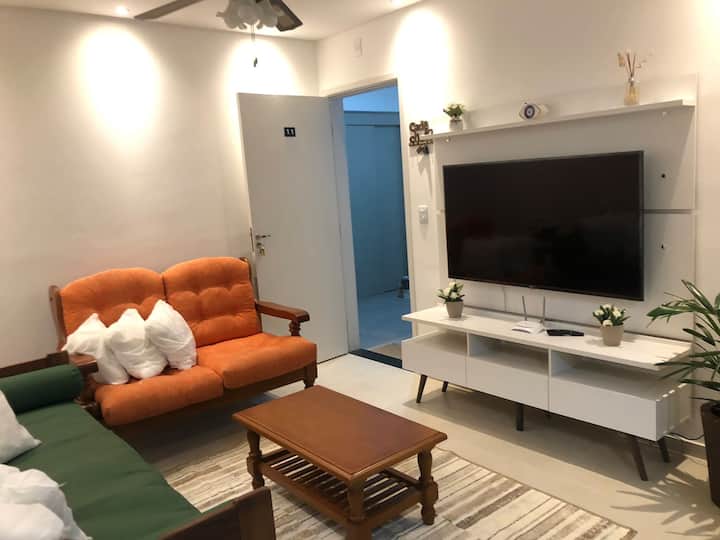 Apto Novo, Completo E Super Bem Localizado - Ubatuba