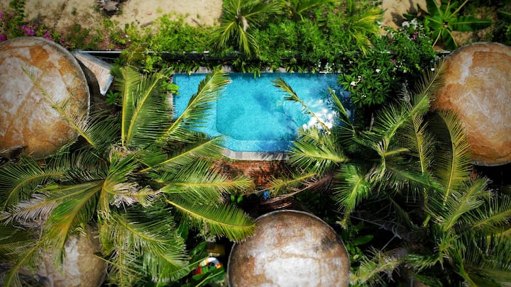 Eco Friendly Homestay At Cua Dai Beach W/ac, Pool - Vietnam