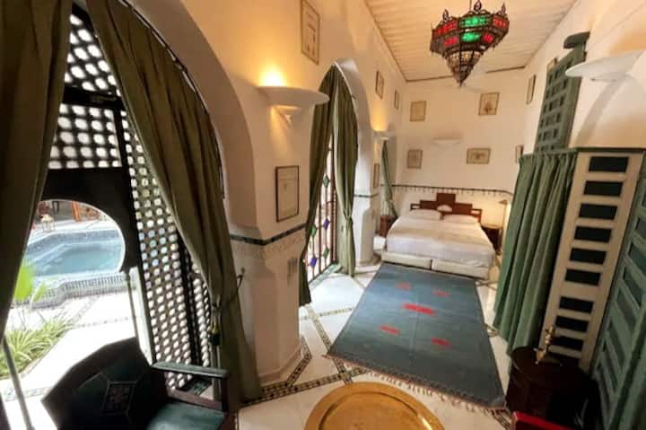 Riad Tifawin- Lord Suite-optic Fiber Wifi- - Marrakesh