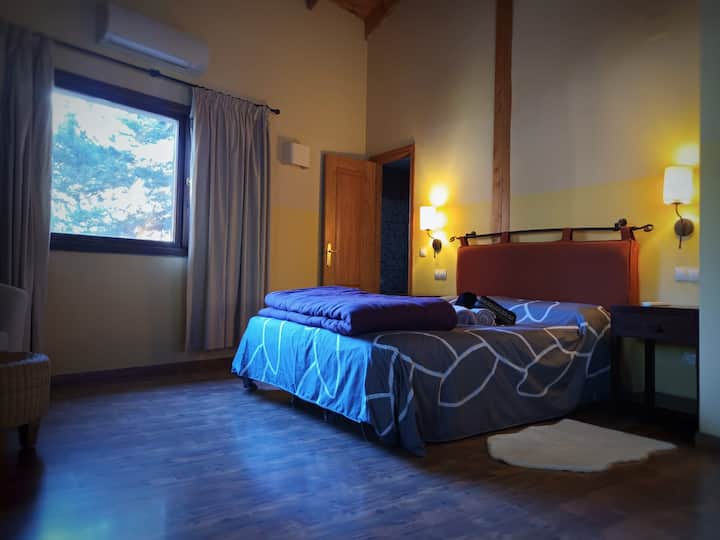 Cabaña Ideal En Centro De Meditación Kmc La Sierra - Manzanares el Real