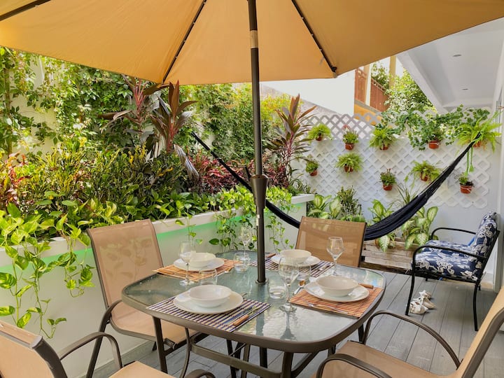 Garden In Private Terrace Steps From 5th Avenue - Playa del Carmen