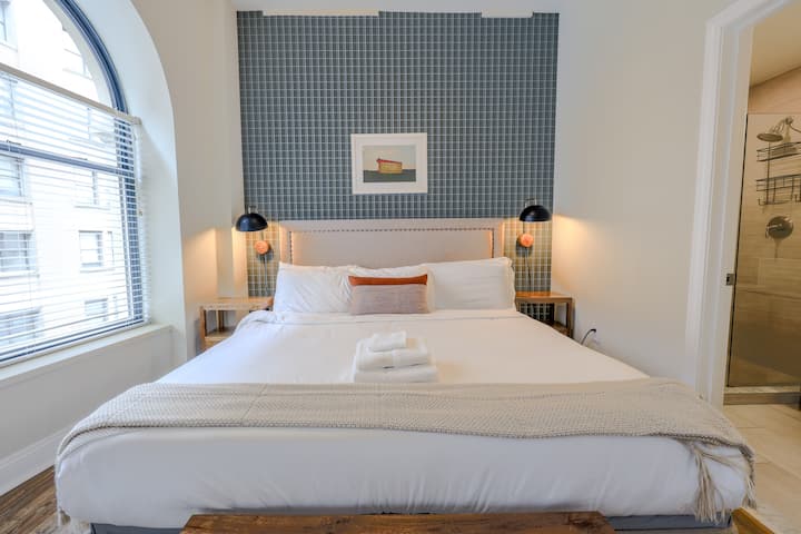 Cozy 2br In Boston Fidi District - Boston, MA