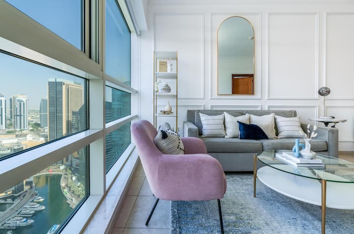 Luxury 1 Br Marina View Near Beach - Emaar - Dubai