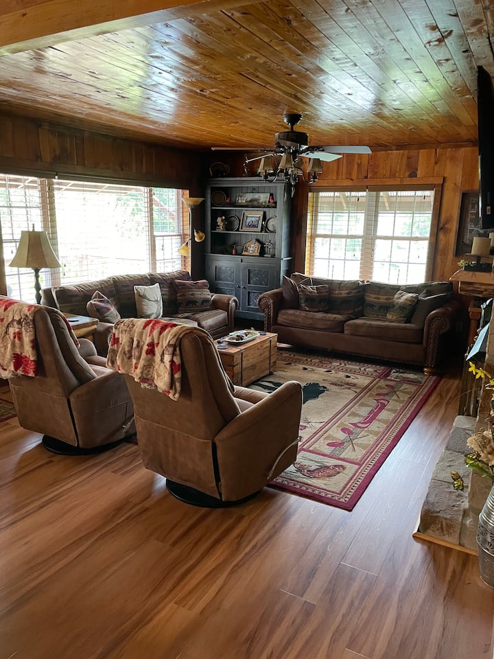 Our Mountain Dream Cabin - Pigeon Forge, TN