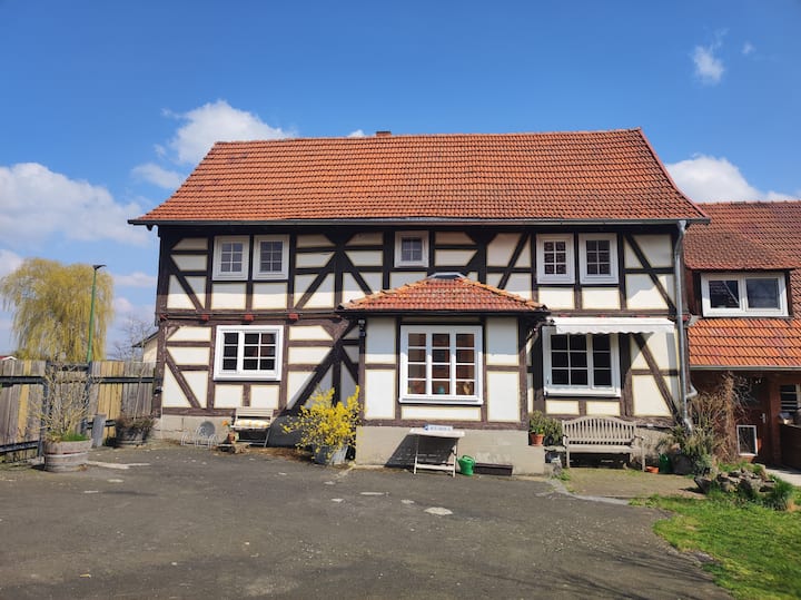 Historical Farmhouse, With Old Trees And Garden - Bad Hersfeld
