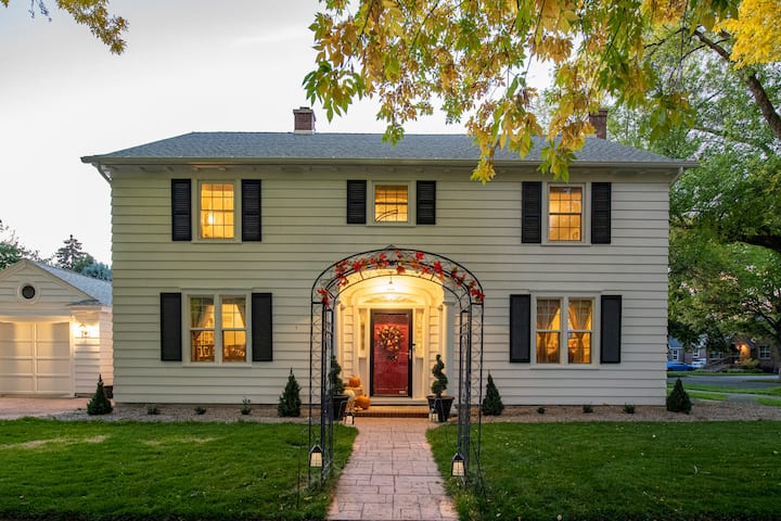 Colonial Dream: Entire Basement Family Getaway - Idaho Falls