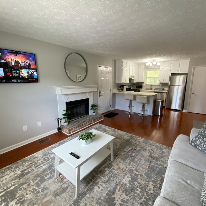 Cozy 1br Apt. Close To Airport. Long Term Friendly - Riverdale, GA