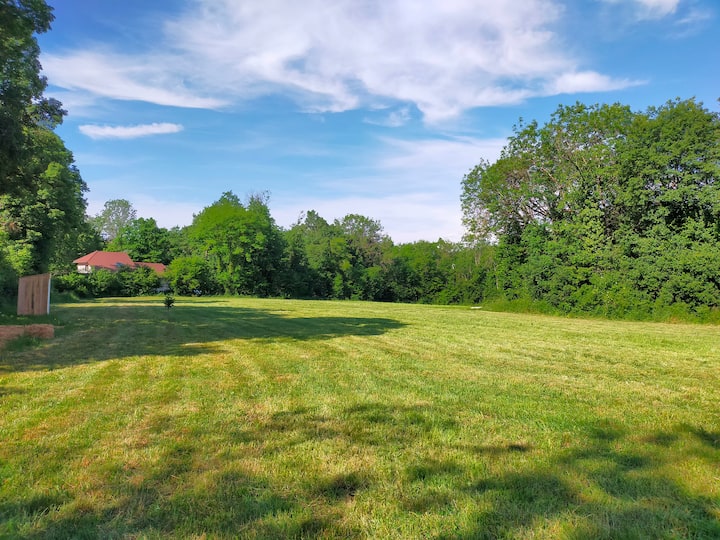 Magnifique Emplacement Camping Idéalement Situé - Champagnole