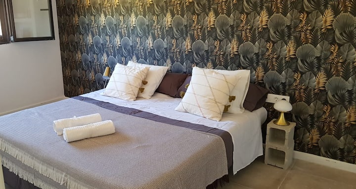 Chambre Avec Salle De Bain Privée En Pleine Nature - Anna