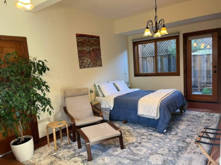 Midtown Santa Cruz Getaway - Felton, CA