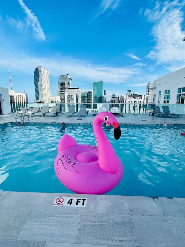 Downtown Penthouse & Free Metro In The Building - Miami