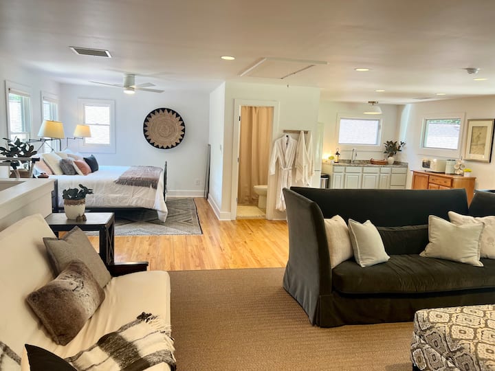 Private Five Points/uga Suite -Walkable To Stadium - 雅典