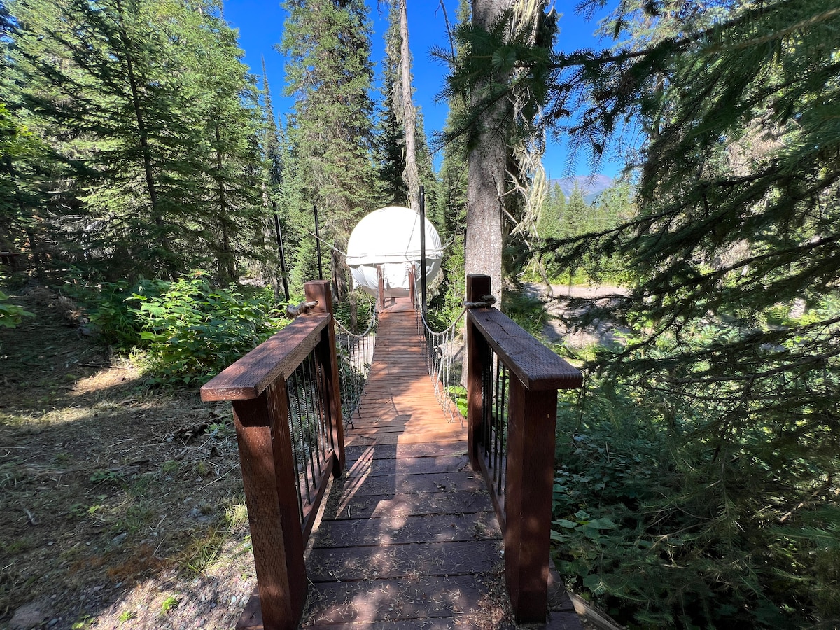 Triple G's Resort – Sky Dome 3 - Baumhäuser zur Miete in Essex, Montana ...