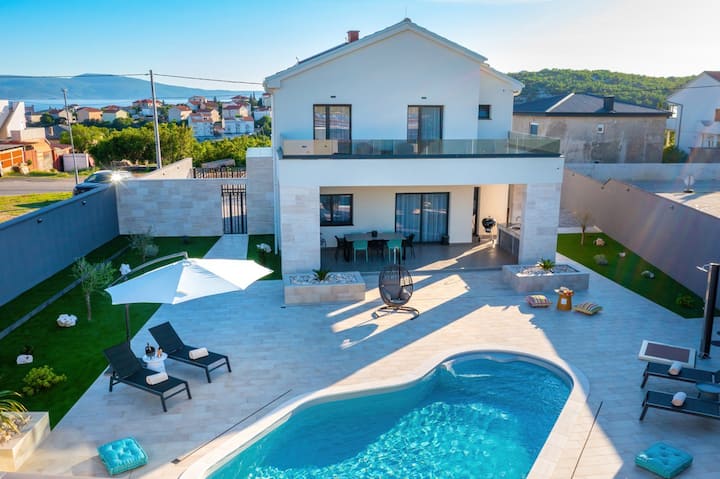 Villa One - The Perfect One For You - Novi Vinodolski