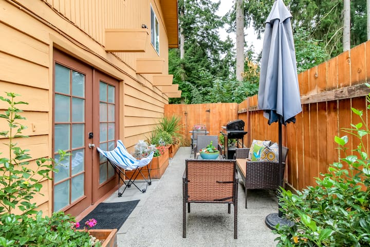 Spacious, Quiet Retreat In Federal Way - Federal Way, WA