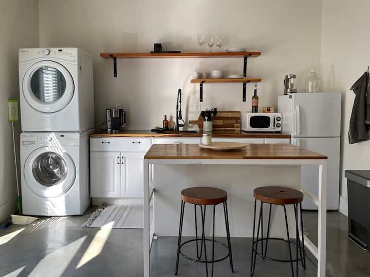 Farmhouse Oasis In Downtown Willow Glen - San Jose, CA