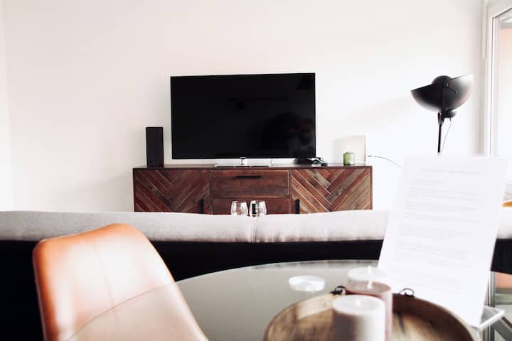 Studio 4 Personen , Balkon, Messe - Neuss