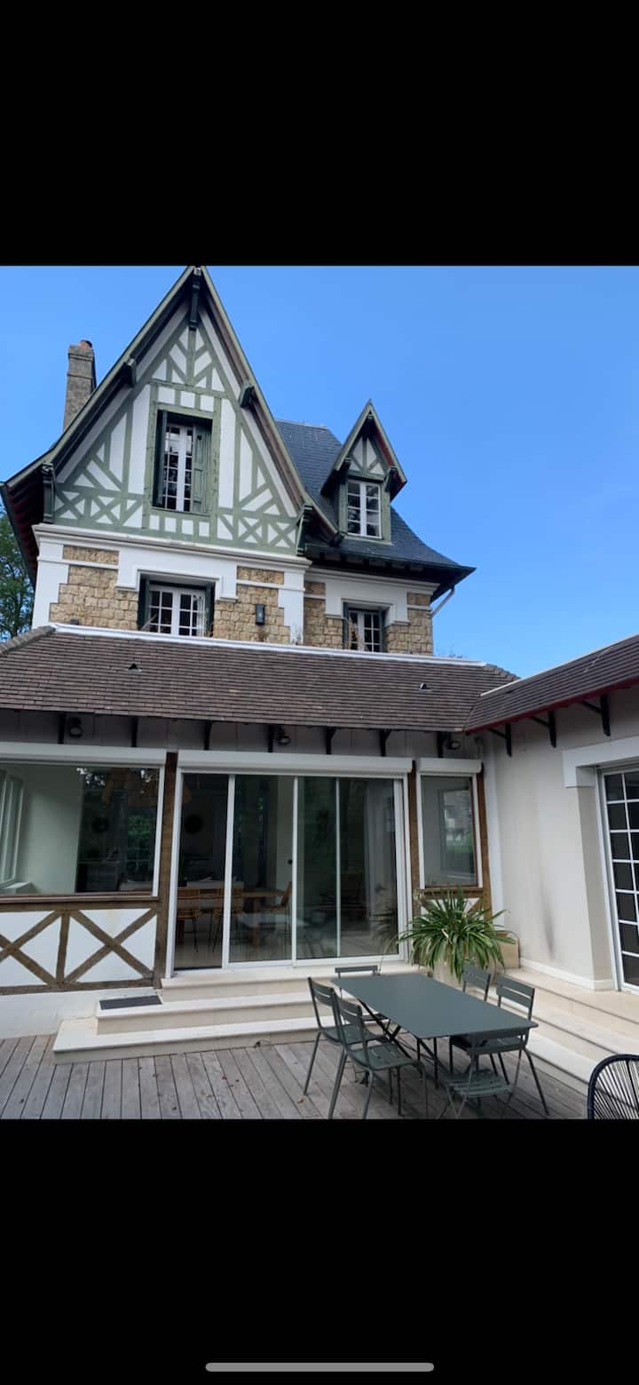 Magnifique Villa Familiale Au Coeur De Deauville - Deauville
