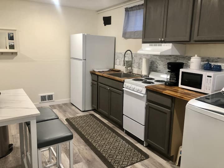 Welcome To Big Sky 3 - Midtown Guest Suite - Missoula, MT