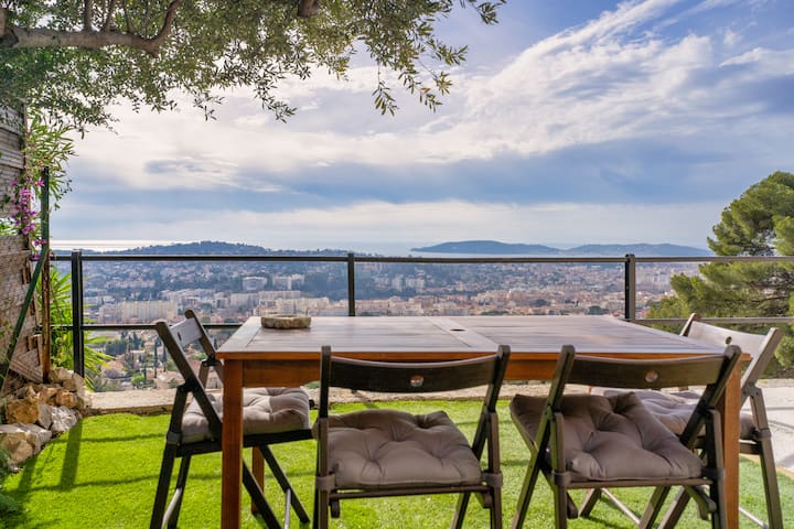 Superbe Appartement Avec Vue Mer Panoramique - Toulon